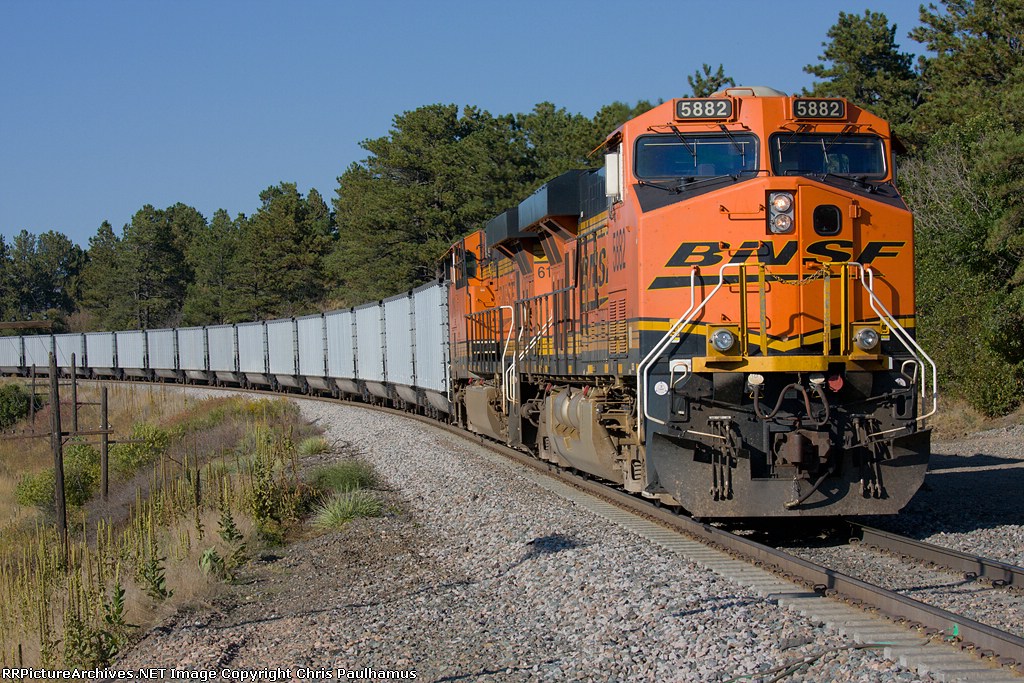 BNSF 5882